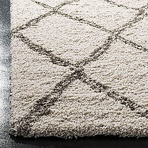 SAFAVIEH Hudson Shag Collection 5'1" x 7'6" Ivory/Grey SGH329A Moroccan Trellis Non-Shedding Living Room Bedroom Dining Room Entryway Plush 2-inch Thick Area Rug