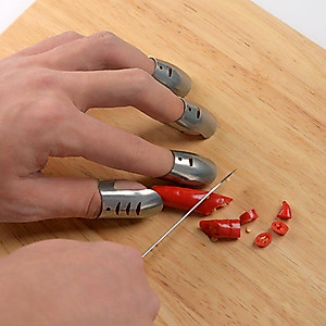 4 PCS Finger Guards for Cutting Kitchen Tool Finger Guard Stainless Steel Finger Protector Avoid Hurting When Slicing and Dicing Kitchen Safe Chop Cut Tool