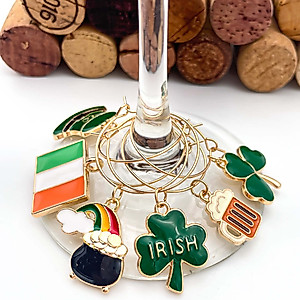 St Patrick's Day Wine Glass Charms, Irish Glass Markers, St Patricks Day Decoration, Set of 6 Charms: Ireland Flag, Leprechaun Hat, Shamrock, Beer Mug, and Pot of Gold