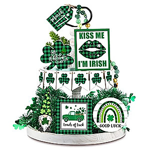 12 Pieces St. Patrick's Day Tiered Tray Decor Buffalo Plaid Table Wooden Sign Decorations Gnome Tabletop Heart Sign Decor for St. Patrick's Day Party Home Kitchen Holiday