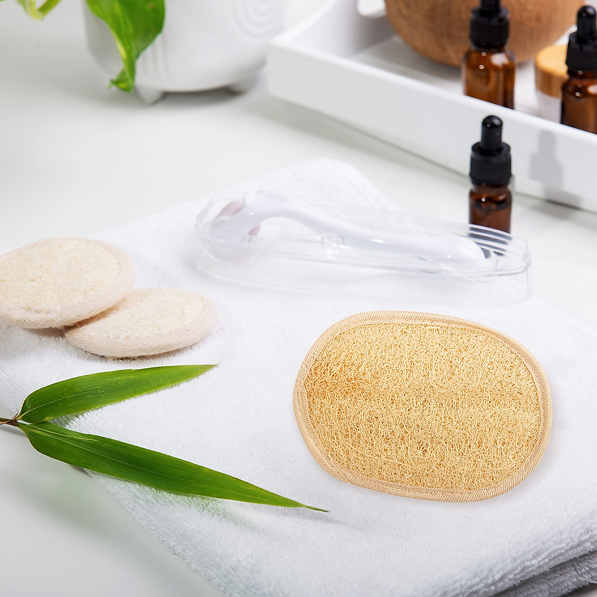 Egyptian Natural Loofah Pad Exfoliating Body Scrubber - Vegan Double Sided Luffa Sponges Deep Clean Your Body, Face & Back While an Exfoliating Washcloth Side Removes Oils - 6.9 x 4.7 Inches, 2 Pack