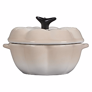 Le Creuset Petite Pumpkin Cocotte, 12 oz, Meringue