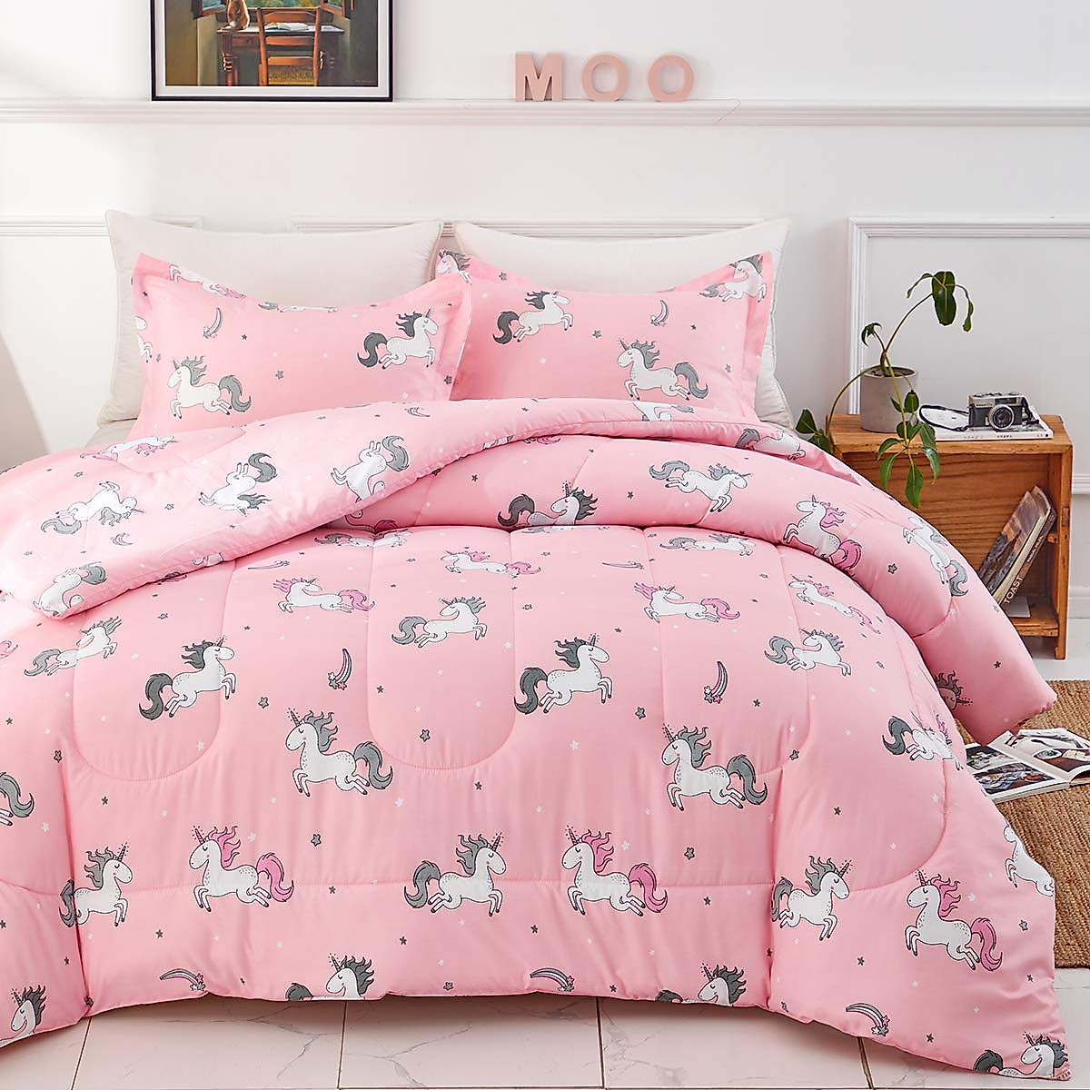 Uozzi Bedding Bed in a Bag 7 Pieces Queen Size Unicorn Pink with Rainbow Star - Soft Microfiber, Reversible Bed Comforter Set (1 Comforter, 2 Pillow Shams, 1 Flat Sheet, 1 Fitted Sheet, 2 Pillowcases)