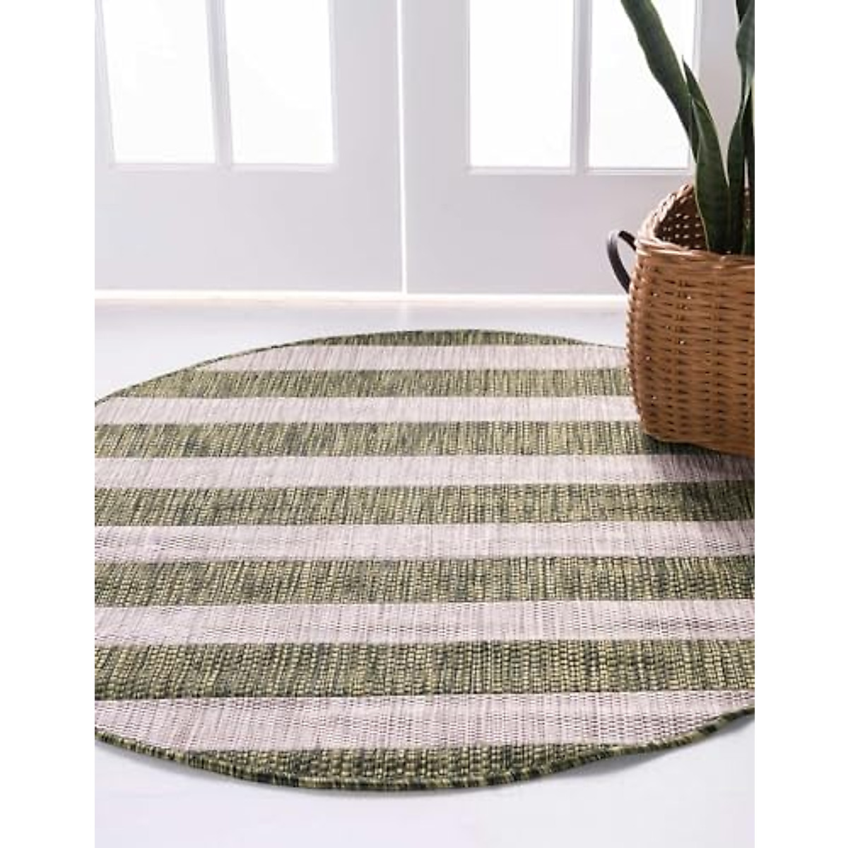 Unique Loom Outdoor Striped Collection Area Rug - Distressed Stripe (6' 1" Round Green/Gray)