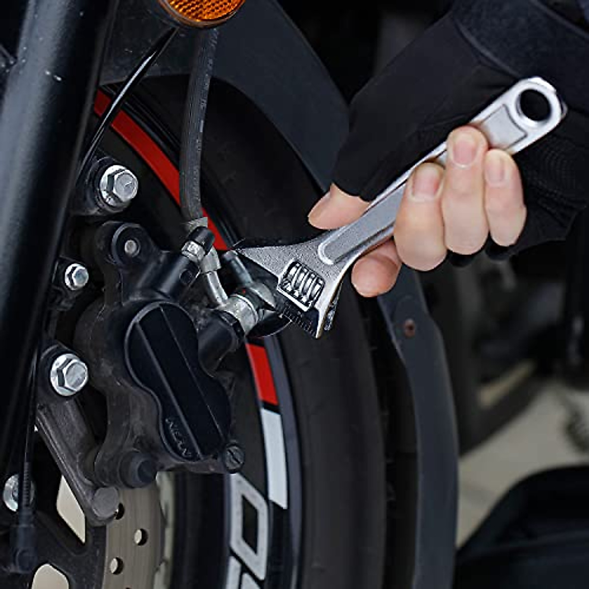 Amazon Basics 4-piece Plier and Wrench Set with 7-Inch Locking Plier, 8-Inch Slip-joint Plier, 8-Inch Groove Joint Plier, and 8-Inch Adjustable Wrench