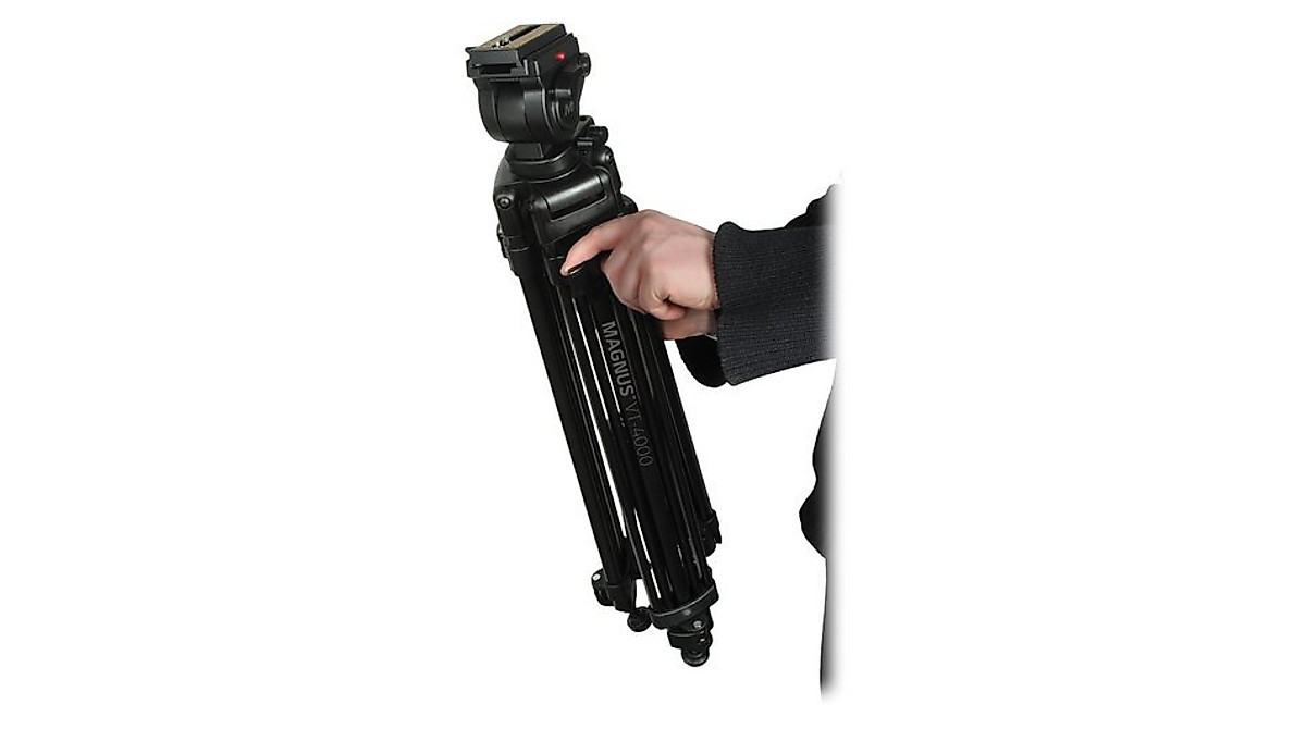 Magnus VT-4000 Tripod System with Fluid Head for Smooth Video