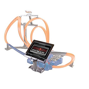 Hot Wheels Triple Track Twister Track Set