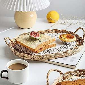 Serving Tray Tray with Handle Serving Tray Hand Woven Tray Non-Slip Multifunctional Rattan Tray for Restaurant Party Coffee Table Kitchen Serving Trays