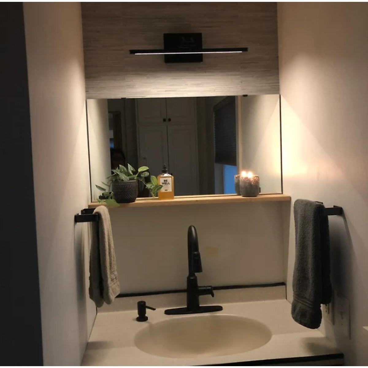 Modern Handkerchief Rack - Handkerchief holder, wall mounted or under shelf, available in many sizes and styles (POWDER COATED BRASS, 8 inches)