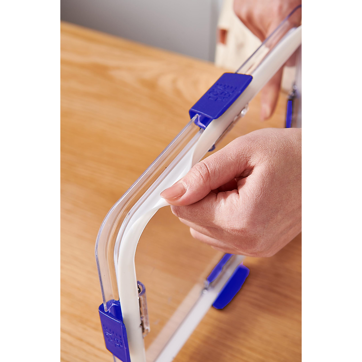 MSM Products 12 Pcs Food Storage Containers Set (6 lids & 6 containers), Leakproof Meal Prep Containers, microwave safe/dishwasher safe, 4 sides BLUE COLOR clip lock