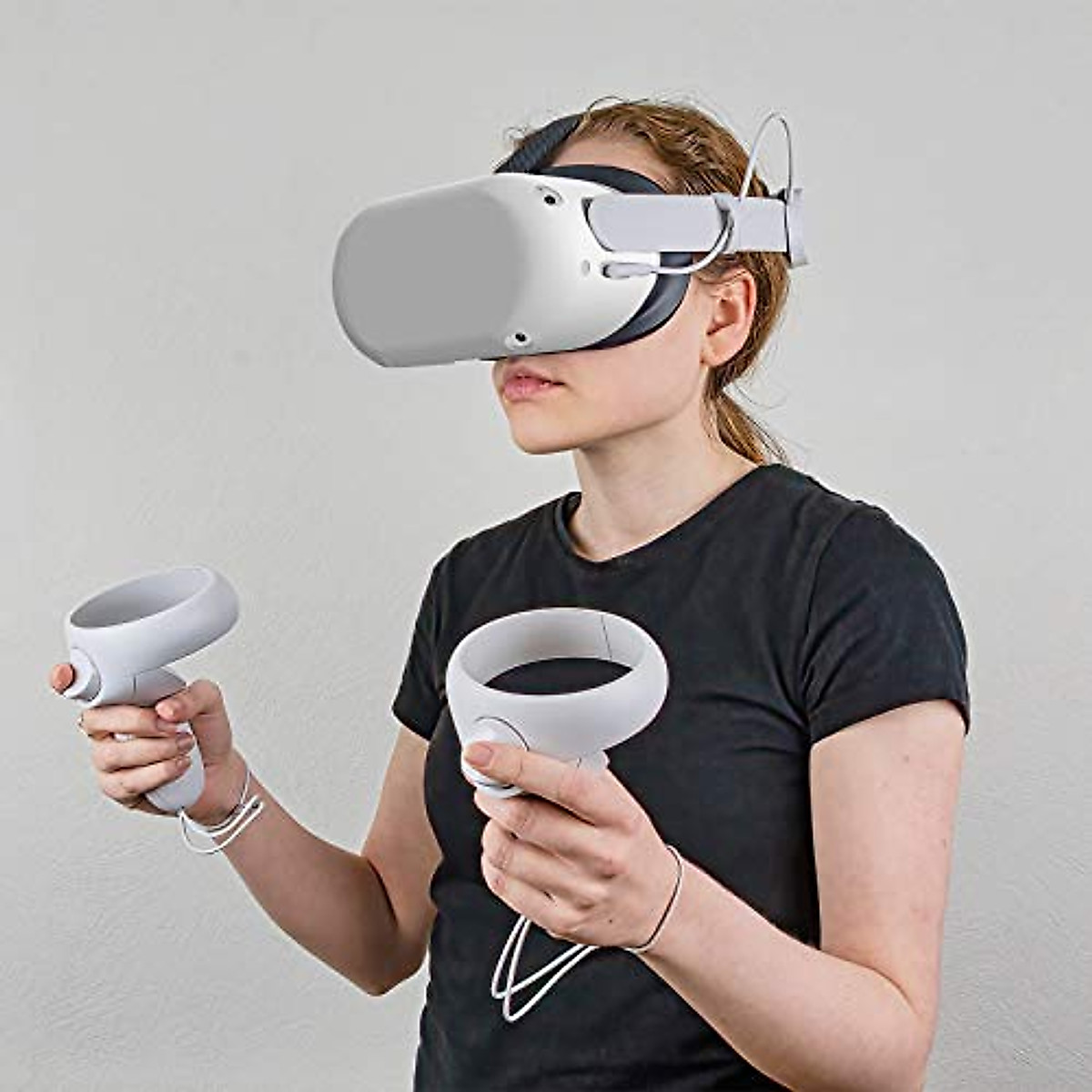Silicone VR Protective Cover Compatible with Oculus Quest 2 Headset, VR Headset Protective Skin Accessories, Protects Cameras and All Ports, Anti-Scratch, Stain, Crush, etc (1 Pack, White)
