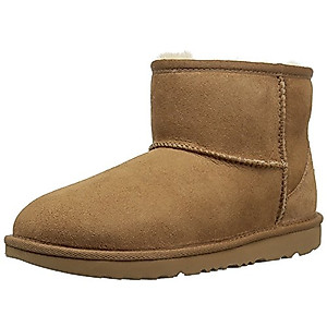 UGG Kids' Classic Mini II Boot, Chestnut, 4 M US Big Kid