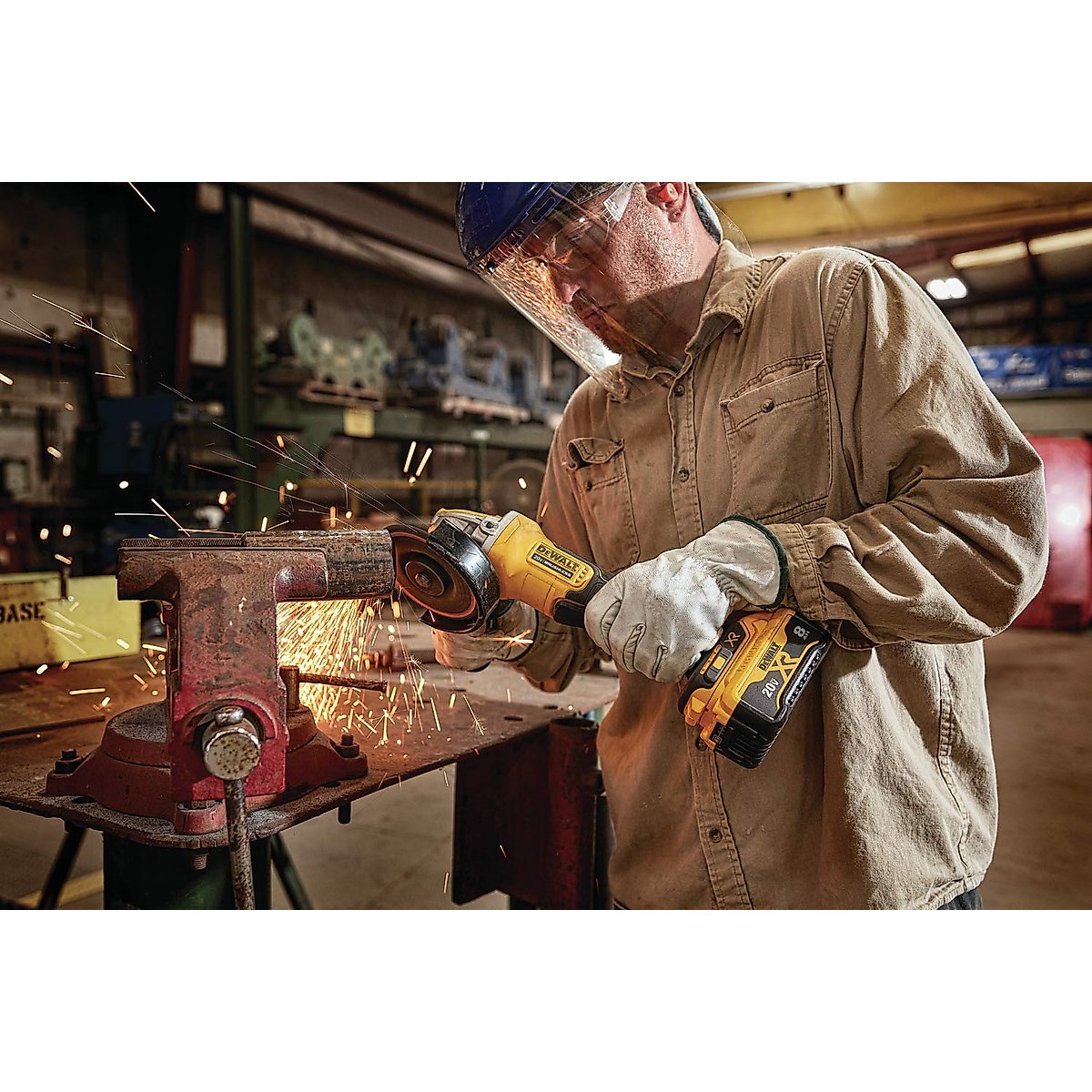 Dewalt DCG415W1R 20V MAX XR Brushless Lithium-Ion 4-1/2 in. - 5 in. Cordless Small Angle Grinder with POWER DETECT Tool Technology Kit (8 Ah) (Renewed)