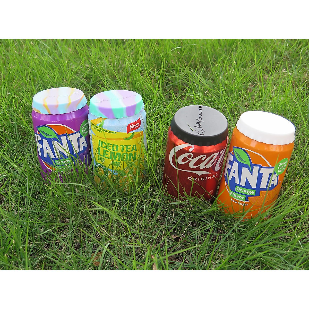 Soda Can Lids Fizz Keeper - Beverage Can Covers for Carbonation - Beer Can Fizz Saver (2 Pack, Black/White)