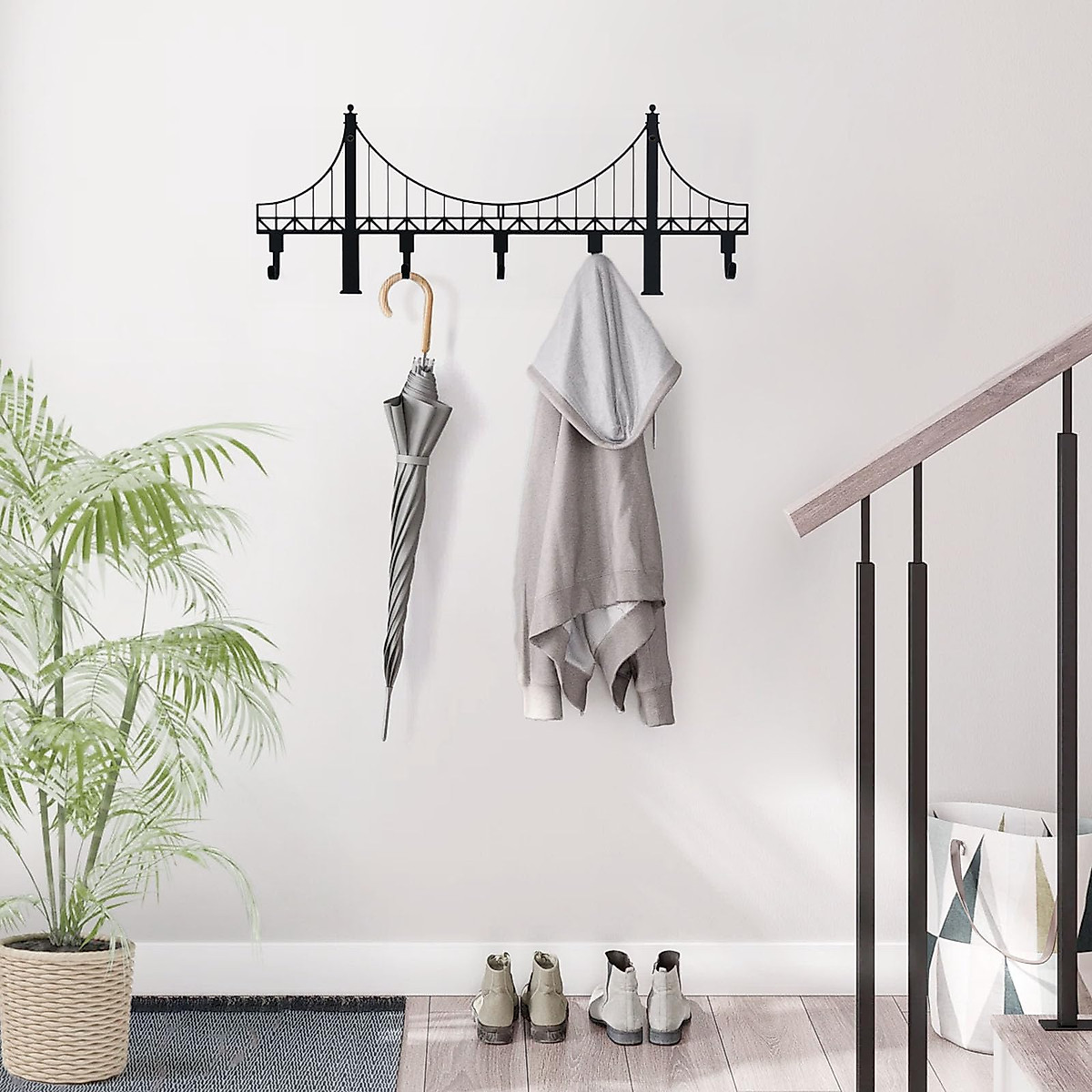 ThreeIslandsArt Manhattan Metal Bridge Key Holder for Wall, Metal Key Rack Organizer with 5 Hooks Rustic Decor for Entryway, Kitchen, Apartment, Bedroom, Hallway, New York City Souvenirs