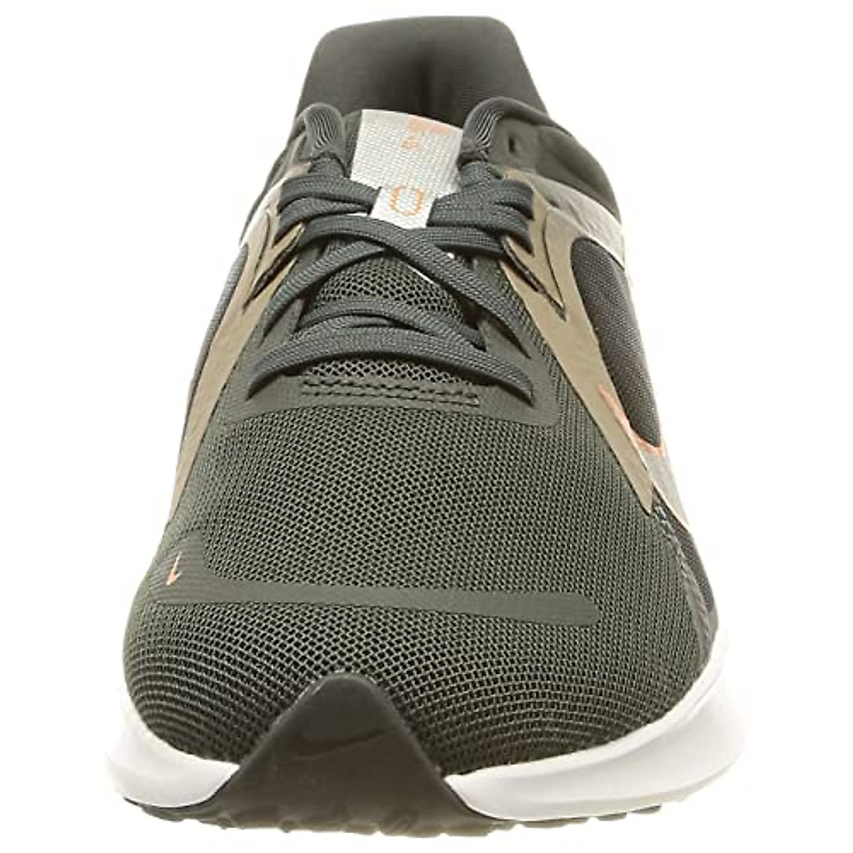 Nike Women's Quest 5 Running Shoes, Dk Smoke Grey/Metallic Silver, 7.5 M US