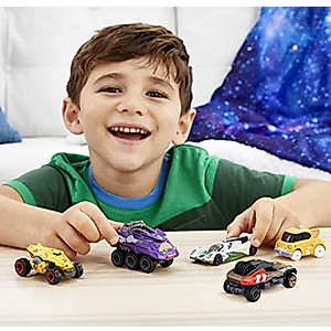 Hot Wheels Lightyear Hot Wheels 5-Pack of 1:64 Scale Die-Cast Starships from the Lightyear movie, Toy for Collectors & Kids 3 Years Old & Up