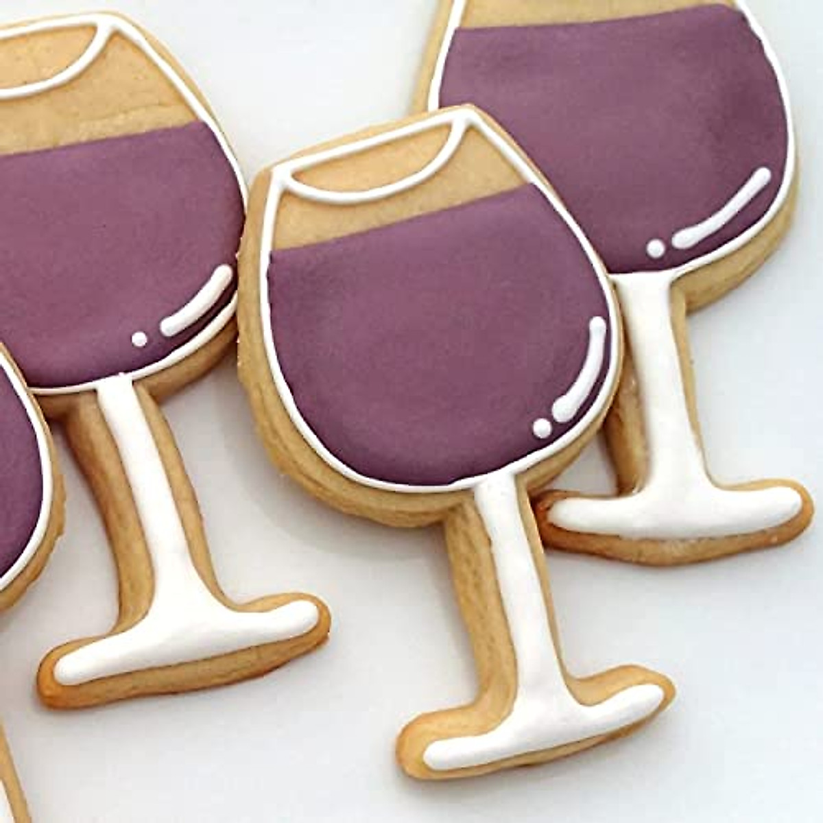 1 PC Wine Glass Cookie Cutter - Classic Goblet Wine Glass Cookie Cutter Mini Cookie Cutters Valentine Cookie Cutters for Kitchen Baking Small Cookie Cutters Shapes Baking
