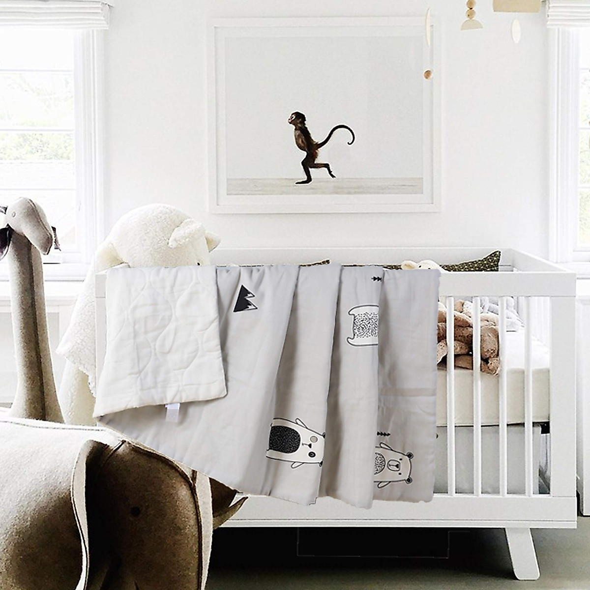 UOMNY Baby Blanket - Soft Cot Comforter Crib Baby Quilts for Boys and Girls 39x55 Inch Printed Gauze 1 Pack Baby Blanket Cradle Quilt Nursery Bed Throw Blanket Bed Cover Lightweight Bear