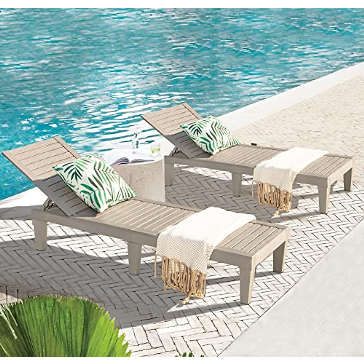 Devoko Outdoor Chaise Lounge Chairs Set of 2 Waterproof PE Quick Assembly Lounge Chair with Adjustable Back for Patio, Poolside, Beach, Yard