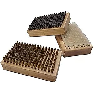 3 Piece/lot Ski Brush 1 Horsehair Brush, 1 Nylon Brush, 1 Brass Brush Size 4.6 inch 2.9inch 1.36 Inch, weight 5.3 Oz (3pcs set)