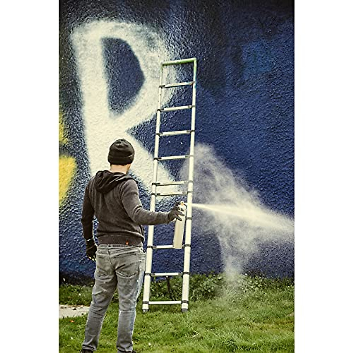 Montana Cans ULTRA WIDE Spray Paint, 750ml, Snow White, 25 Fl Oz (Pack of 1)