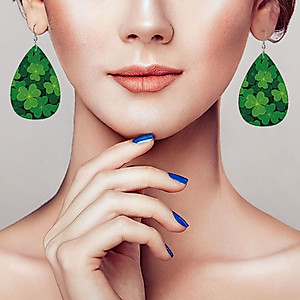 Shamrock ST Patrick's Day Earrings Faux Leather Teardrop Earring Lightweight Dangle for Women