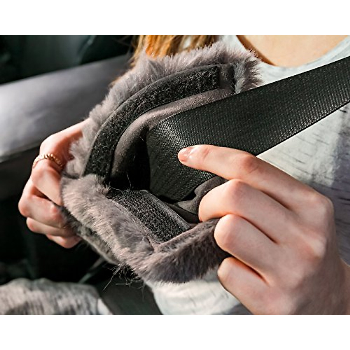 Camco 53054 Gray Faux Sheepskin Seatbelt Cover, 1 Pack