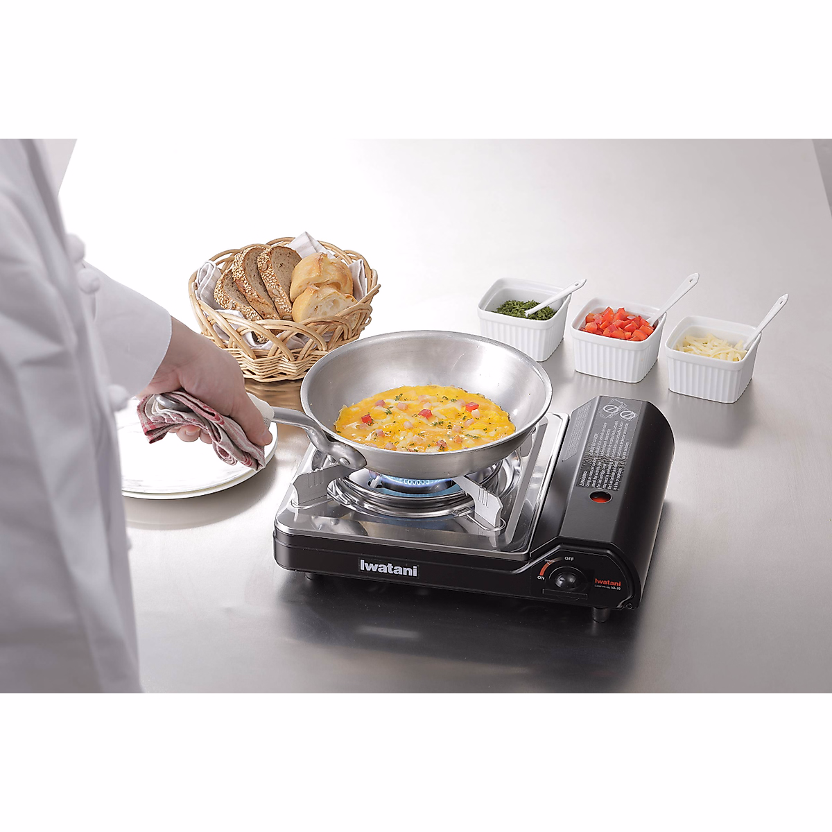 Iwatani Cassette Feu Butane VA-30 Camp Stove, one, Black