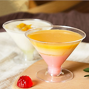 Frcctre 80 Pack Disposable Plastic Cocktail Glasses, 5 OZ Plastic Mini Martini Glasses, Clear Mini Dessert Glasses Parfait Cups Wine Shooter Glasses Trifle Party Bowl for Weddings Party Events