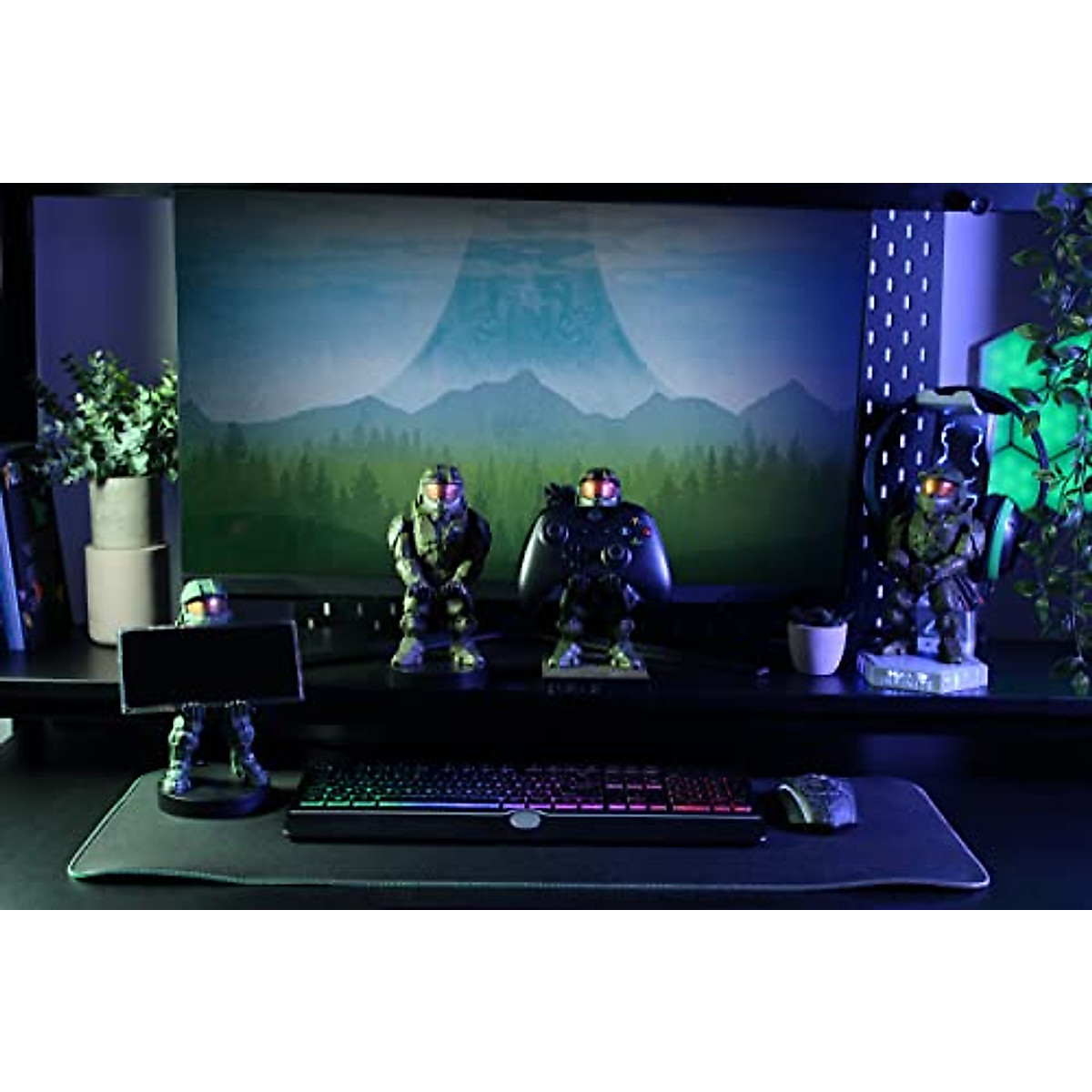 Cable Guys - Halo Figures Master Chief Infinite Gaming Accessories Holder & Phone Holder for Most Controller (Xbox, Play Station, Nintendo Switch)