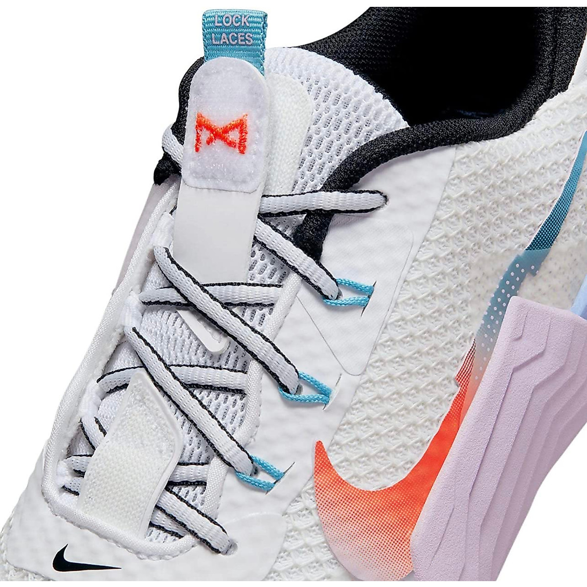 Nike Women's Metcon 7 Training Shoe, White/Doll-Light Marine (us_Footwear_Size_System, Adult, Women, Numeric, Medium, Numeric_8)