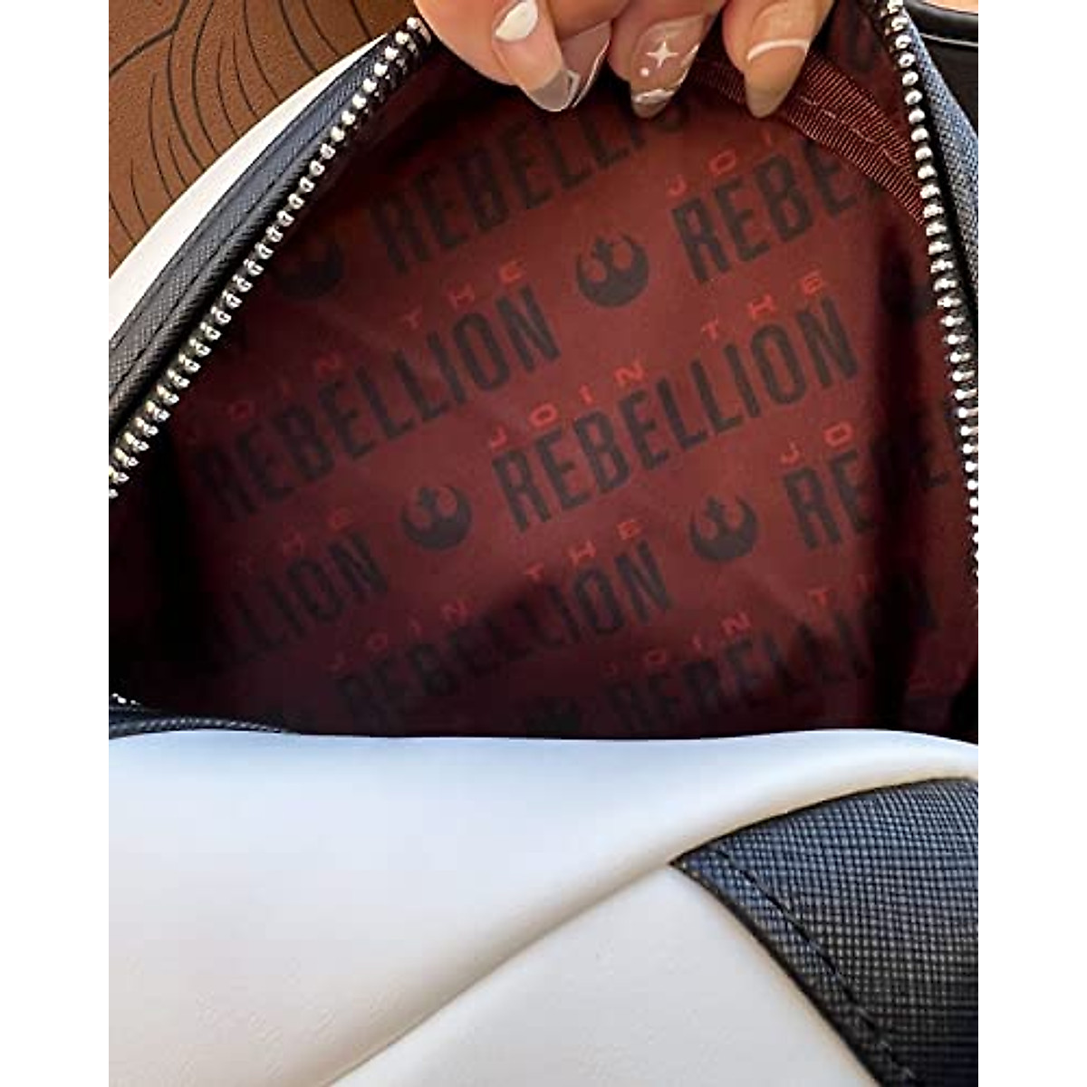 Loungefly Star Wars Princess Leia Cosplay Womens Double Strap Shoulder Bag Purse