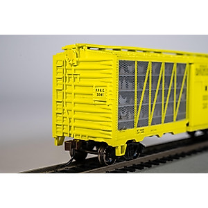 Bachmann Trains - Poultry Transport Car - STENTZ PALACE POULTRY CAR #5141 (yellow) - HO Scale