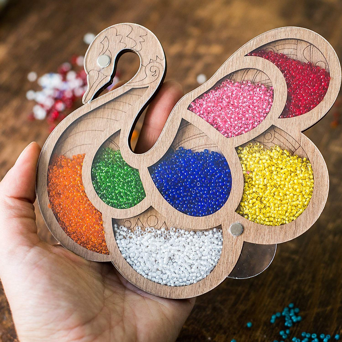 Lonjew Wood Swan Bead Storage Tray, Bead Case With Lid, Seed Beads Organizer Container Transparent Clear Lid, Bead Tray Magnet Cover, Magnetic Needle Holder