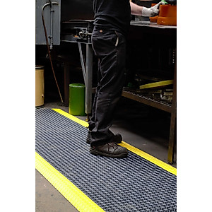 Wearwell UltraSoft Diamond-Plate SpongeCote Mat - Black/Yellow. Anti-Fatigue Workstation Mat. 3' W x 5' L x 15/16" Thickness. Nitricell Sponge. Pre-Beveled Edge. For Industrial Use (414.1516x3x5BK)