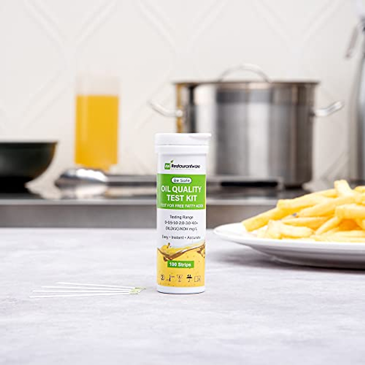 Restaurantware Be Safe Frying Oil Quality Test Strip - Low Range, Assorted, 100 count box