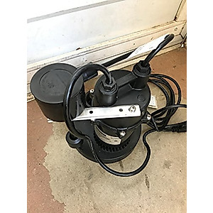 Everbilt 1/3 HP Submersible Sump Pump with Vertical