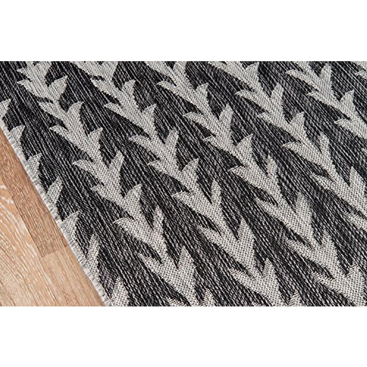 Novogratz by Momeni Rugs Villa Collection Amalfi Indoor/Outdoor Area Rug, 2'0" x 3'0", Charcoal