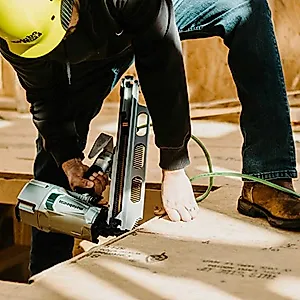 Metabo HPT Framing Nailer | High Grade Aluminum Magazine | Pneumatic | Framing Nails 2-Inch to 3-1/4-Inch | Rafter Hook | NR83A5(S1)