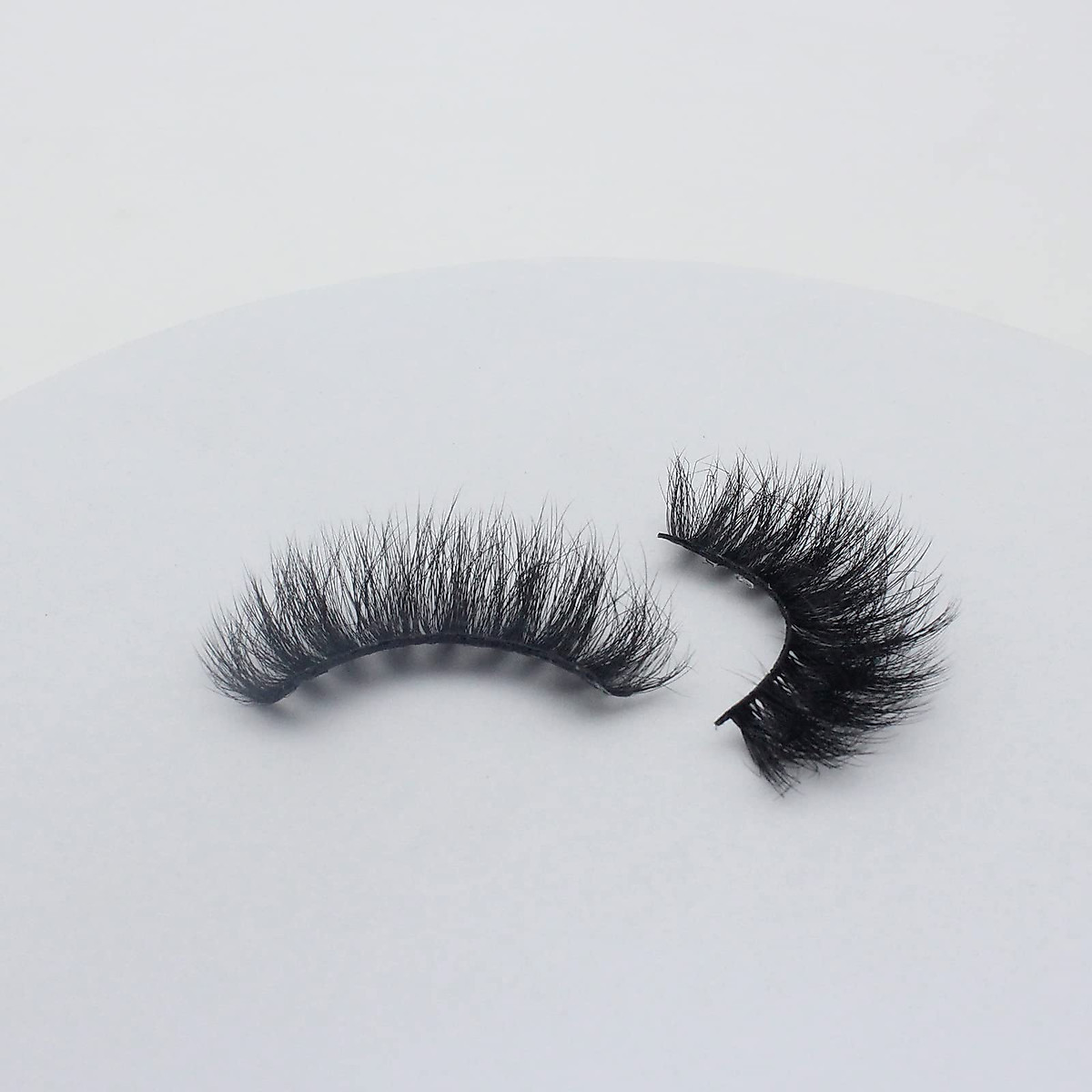 Mebver False Eyelashes Cat Eye Faux Mink Lashes Natural Look Fluffy Wispy Lashes That Look Like Extensions Pestañas Postizas D Curl Lash Strips Short Fox, 7 Pairs Pack
