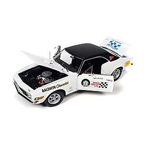 1967 Camaro SS 427, White - Auto World AMM1275-1/18 Scale Diecast Model Car