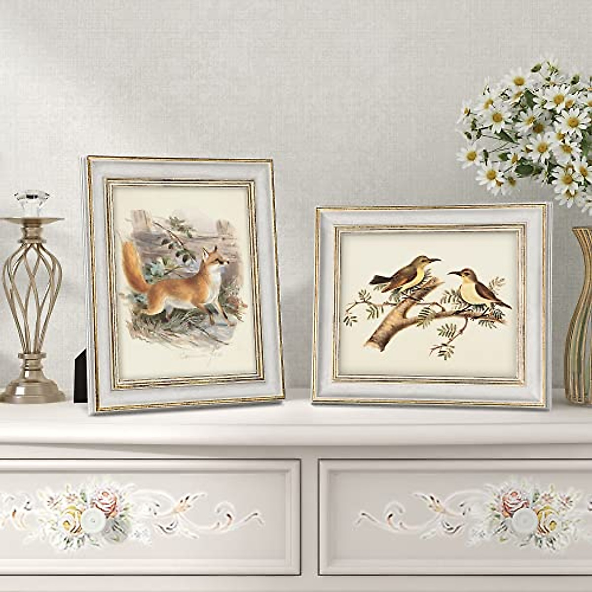 SUMGAR 8x10 Picture Frames Vintage White and Gold Famliy Friends Couple Wedding Decorative Retro Antique Photo Frames for Table Top Display Grandma Daughter Set of 2