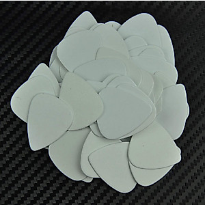 Plain White Guitar Picks (20 picks in a packet)