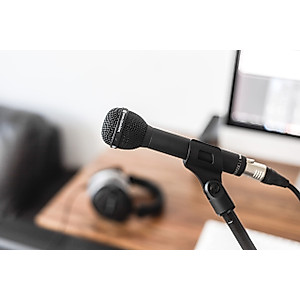 Beyerdynamic M88 TG Dynamic Microphone With Hypercardioid Polar Pattern for Vocals, Bass Drum, and Studio