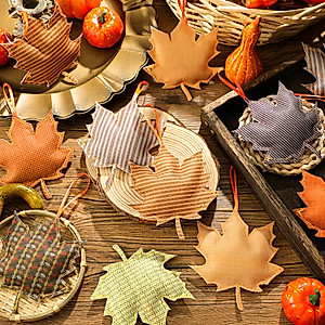 Tudomro 27 Pcs Fall Tree Decoration Thanksgiving Tree Ornaments 3D Felt Maple Leaf Ornaments Pumpkin Hanging Ornaments Fall Decoration for Home Autumn Party(Maple Leaf Style)