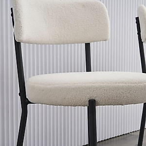 AWQM White Dining Chairs Set of 4, Upholstered Boucle Dining Chair with Curved Backrest and Black Metal Legs, Kitchen Dining Room Chairs for Living Room, Kitchen