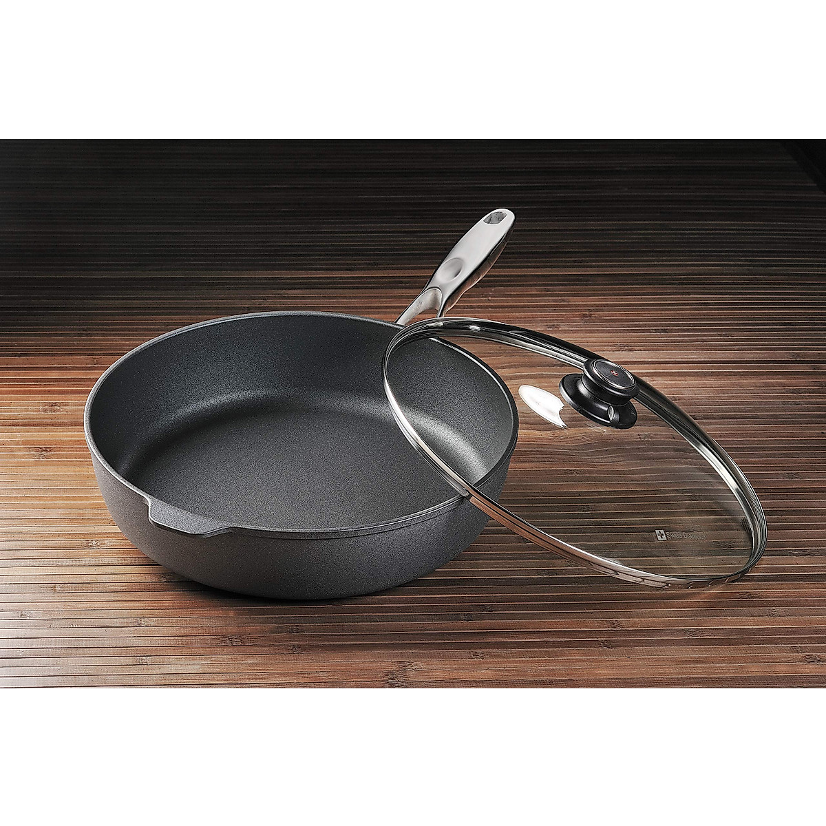 Swiss Diamond 5.8 Quart, 12.5 Inch Saute Pan HD Nonstick Includes Lid and Stainless Steel Handle, PFOA Free, Dishwasher and Oven Safe Skillet, Grey