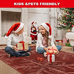 Lahome Snowflake Christmas Area Rugs, 4x6 Indoor Christmas Rug for Bedroom Non Slip Washable Living Room Rugs Holiday Decor Soft Red Rug Throw Carpet for Entryway Kitchen Dining Room(4'x 6',Red)