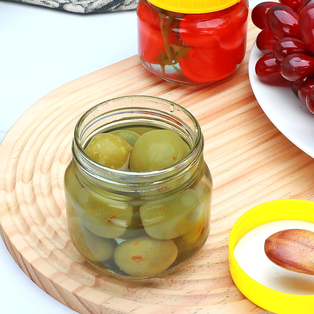 Accguan Mason Jar Set of 16, 8 OZ Glass Jar with Yellow Plastic Lid and Stainless Steel Split Lid, Honey, Wedding Favors, Shower Favors, Food Storage